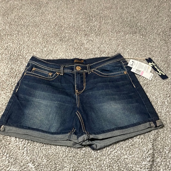 Seven7 | Shorts | Nwts Seven 7 Ladies Jeans Shorts Sz 6 Msrp 49 | Poshmark